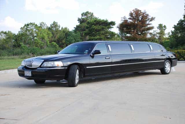 First Class Limousine Service From Kingston Airport
