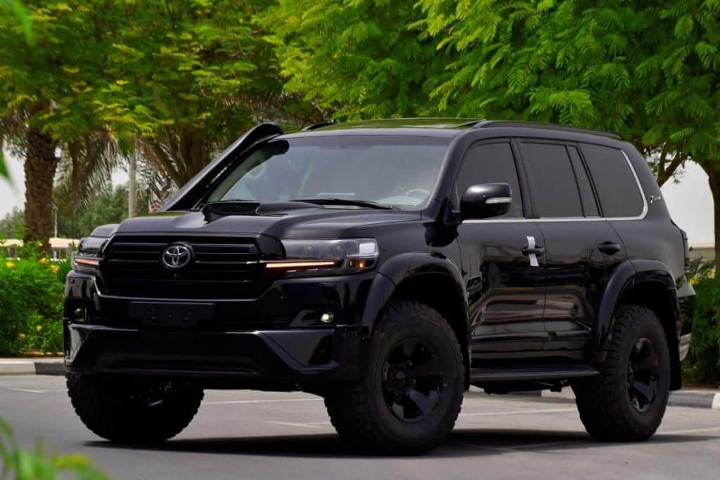 Couples Tower Isle SUV Transfers From Montego Bay Airport